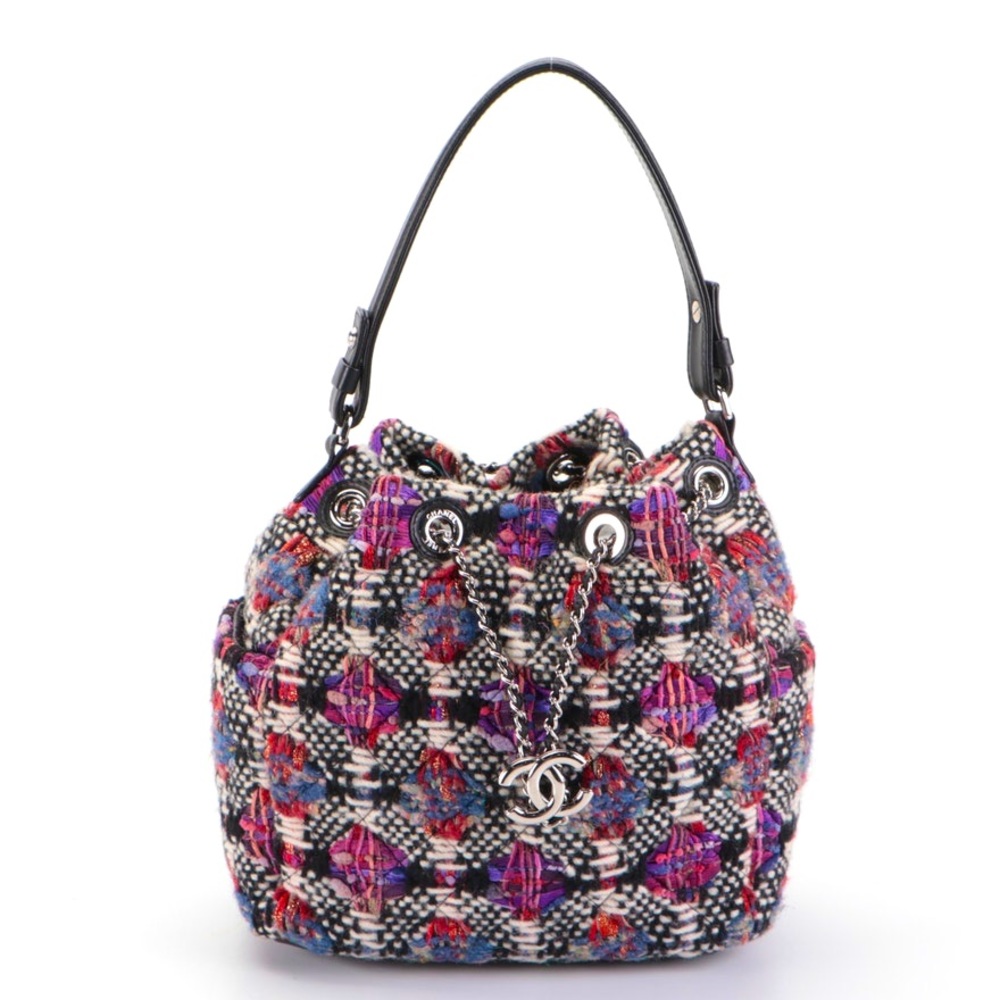 Chanel Small Tweed Bucket Bag (Incl. Auth Card + Dust… - Gem